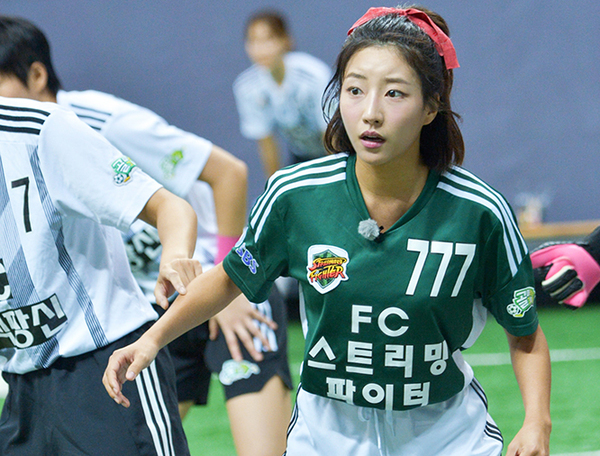 SBS컵 대회 OPEN! ‘FC구척장신 VS FC스트리밍파이터’ (2) : 현장포토 : SBS